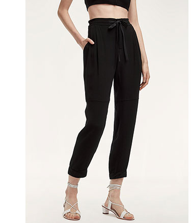 Aritzia: Free shipping starts now on everything you love | Milled