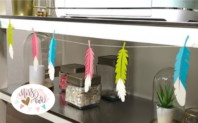 Cricut: Miss Kate Cuttables + Cricut Access = More Images, More ...