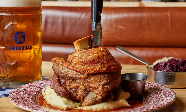 Scoopon: Best of the Week: German Food & Drinks at the Iconic Munich ...