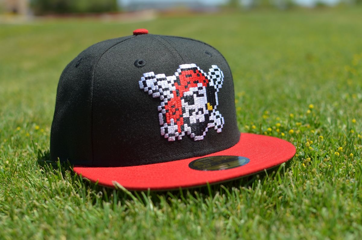 Hat Club: MLB Pixel Hats are back! | Milled
