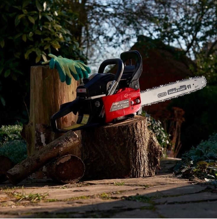 Mowdirect: Good chainsaw to help clear away the storm debris | Milled