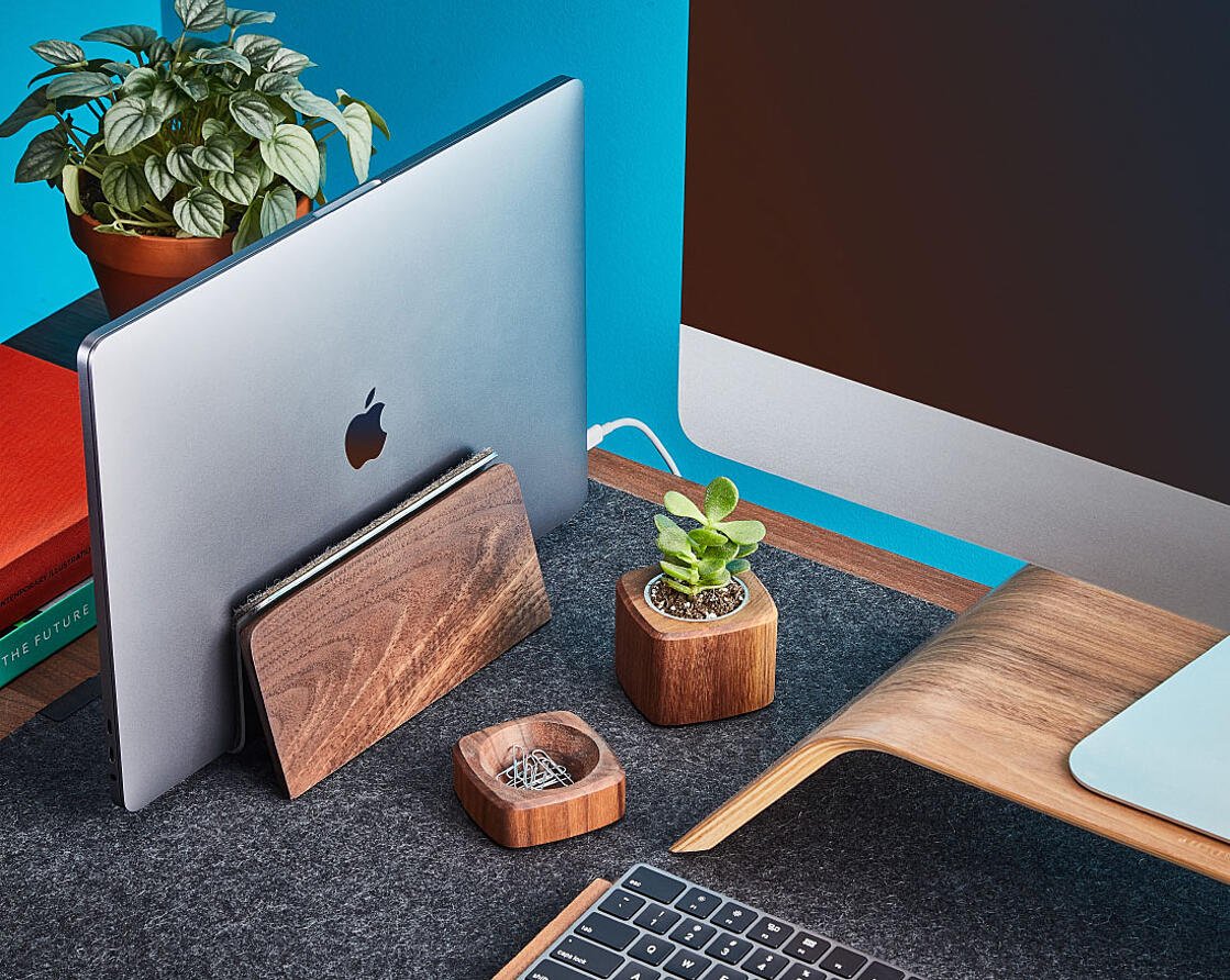 Grovemade: The MacBook Pro Dock | Milled