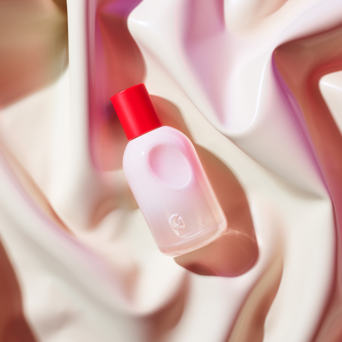 Glossier: A fragrance that’s actually the perfect gift | Milled