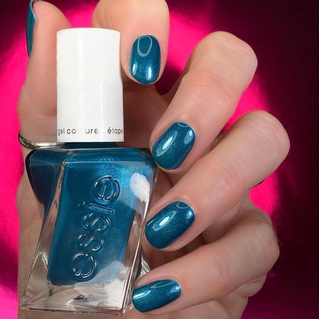 Beyond Polish: Essie swatch party with Brandi @livwithbiv! 💅🏻 | Milled