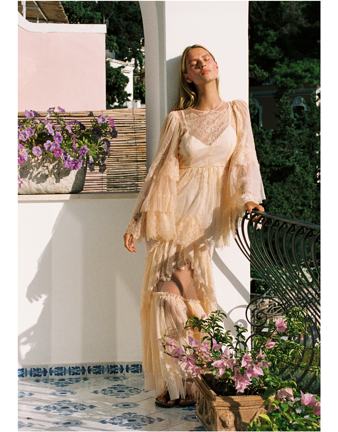 alice McCALL: Into The Alice World | Milled