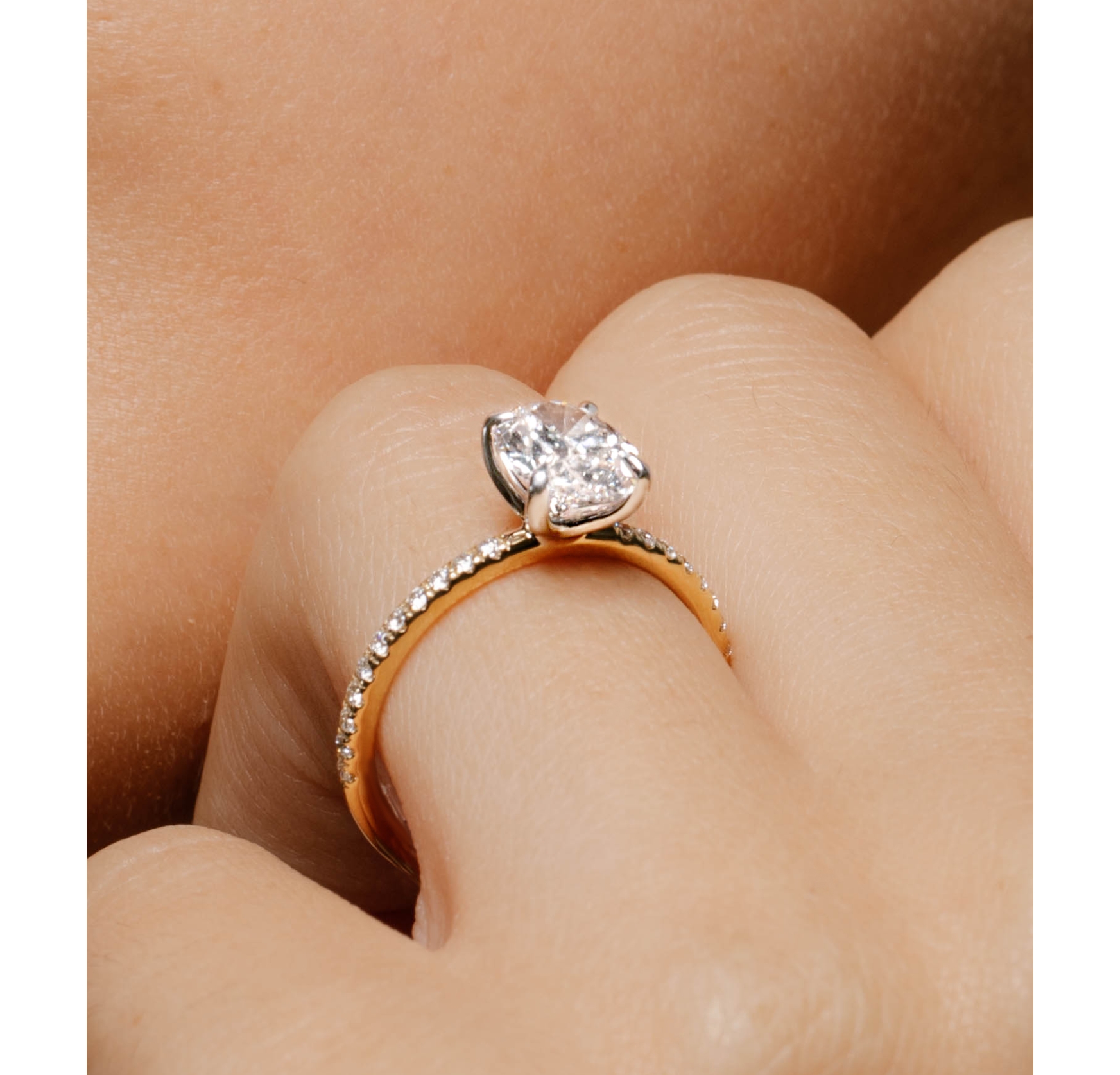 VRAI: Introducing the Classic Two Tone setting | Milled