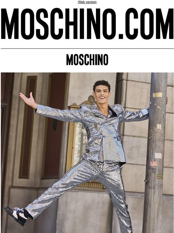 MOSCHINO: Moschino Spring-Summer 2022 retr atmosphere | Milled