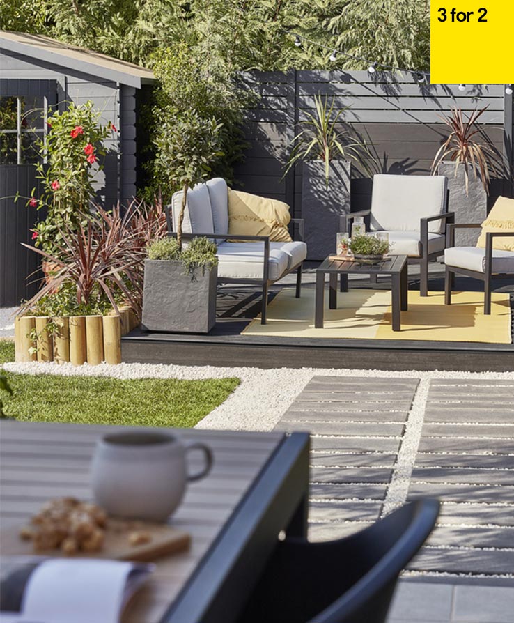 B&Q: 3 for 2 on paint choose your colours! | Milled