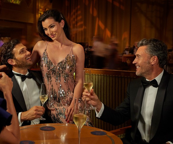 Cunard: The exquisite touches that make Cunard unforgettable. | Milled