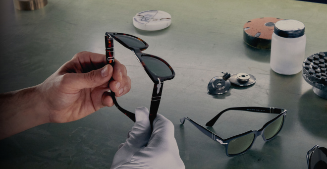 Persol: Persol clip-ons: enjoy two glasses in one. | Milled