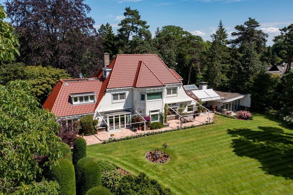 Quotenet.nl: Edward Hollander verkoopt TAF voor €400 miljoen & voor €8 ...