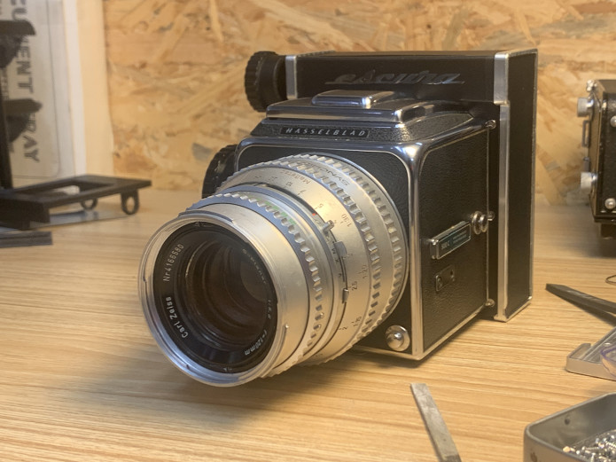 Indiegogo: 📢 Update #23 from Hasselback Portrait - The Hasselblad ...