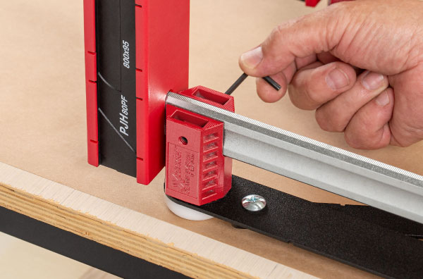 Woodworkers Guild of America: Woodpeckers New Tool Alert: Xpander Clamp ...