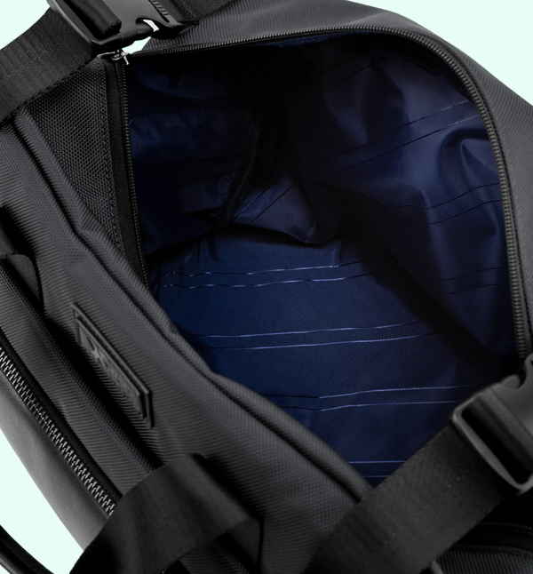 iFLY: This is the hottest duffel bag in town. | Milled