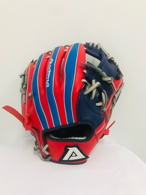 Akadema: Custom ONE-OFF Gloves ARRIVED | Milled