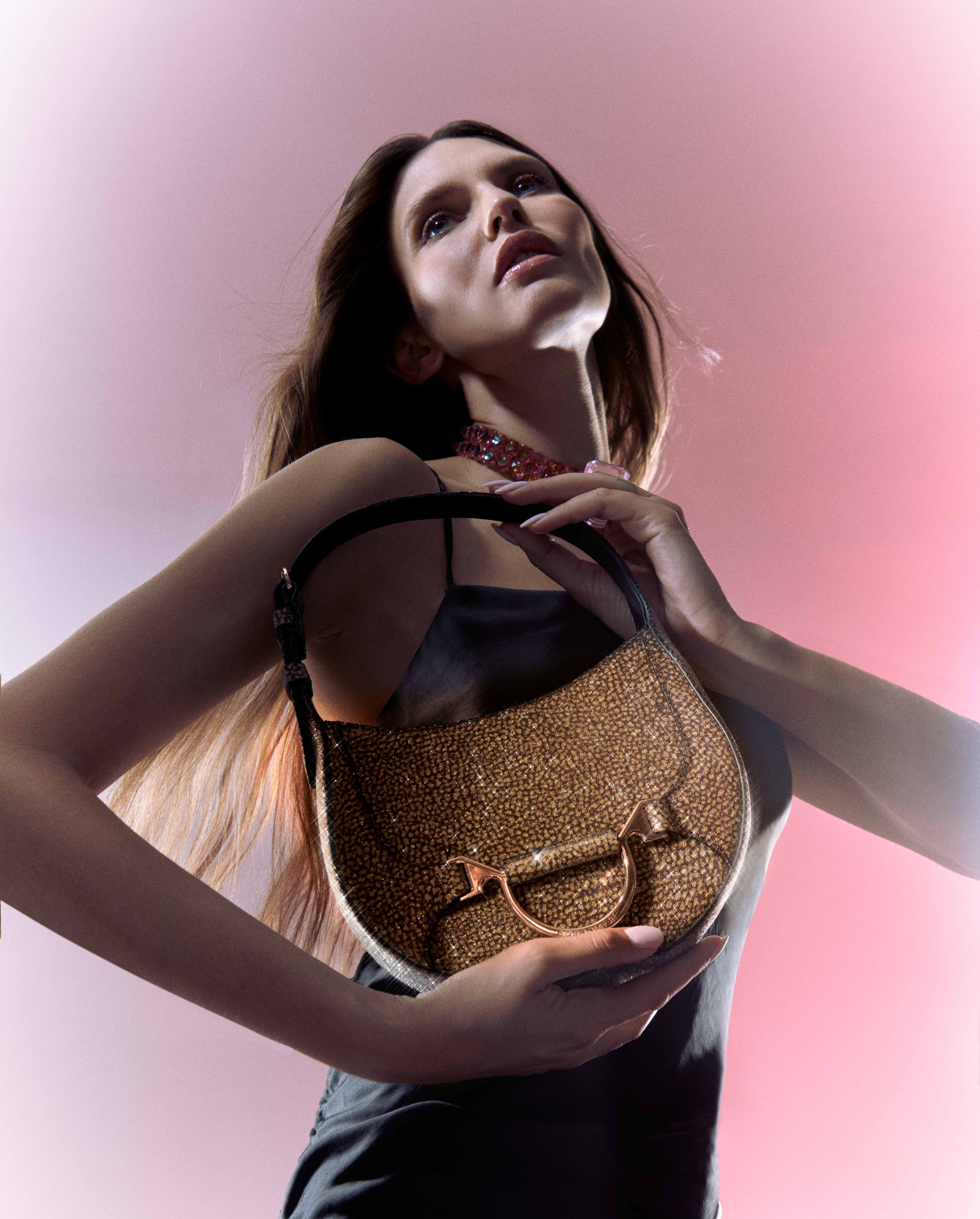 Borbonese: Borbonese e Swarovski®: Scopri la nuova esclusiva capsule | Milled