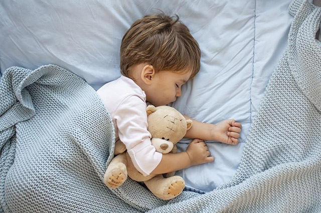 Ouders van Nu: Hoe bepaal je de beste bedtijd voor jouw kind? | Milled