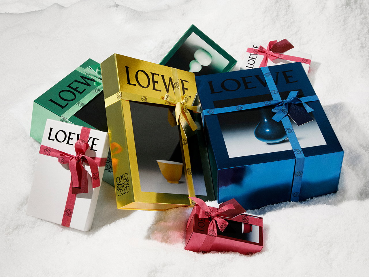 Loewe: Gifting season | Milled