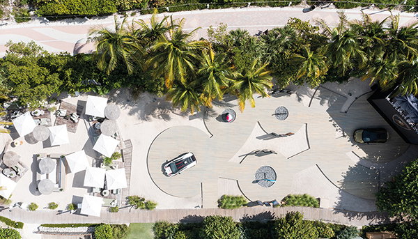 Lamborghini: The Huracán Sterrato presented at the Beach Lounge in ...