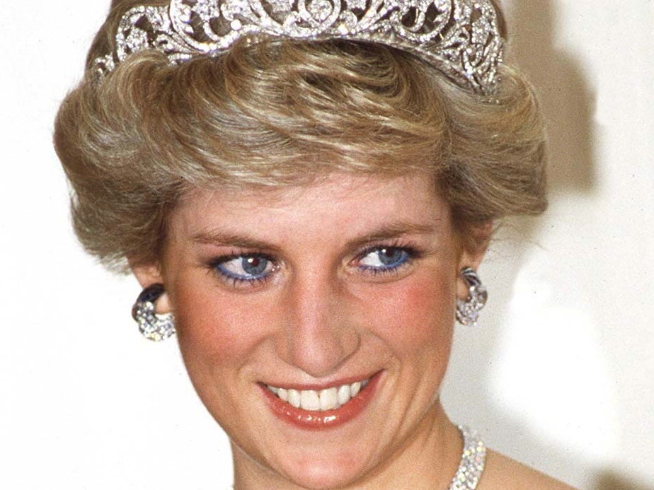 Vogue: The Story Behind Princess Diana’s Beloved Victor Edelstein Dress ...