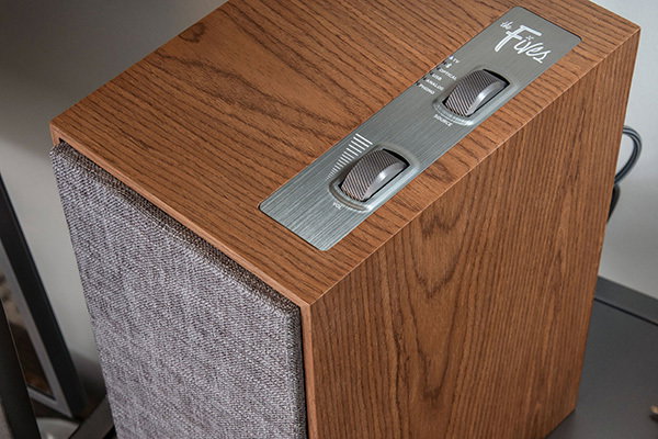 Klipsch: DISCOVER THE POWER | The Fives Now Only $549 | Milled