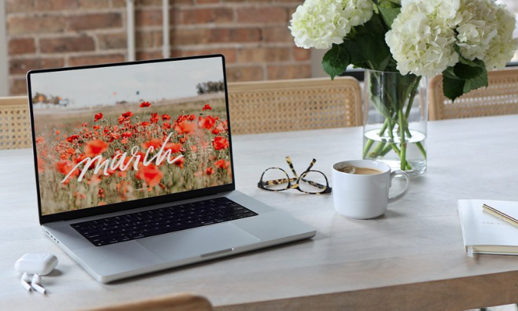The Everygirl: Free, Downloadable Tech Backgrounds for March 2023! | Milled