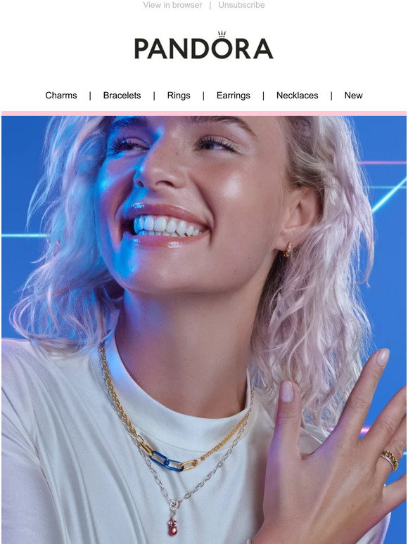 Pandora: —, who's your hero? 🤩 | Milled