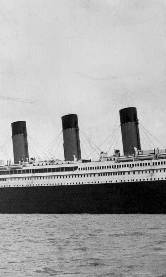 Brittanica: Sinking of the Titanic, Leonardo da Vinci is featured, and ...