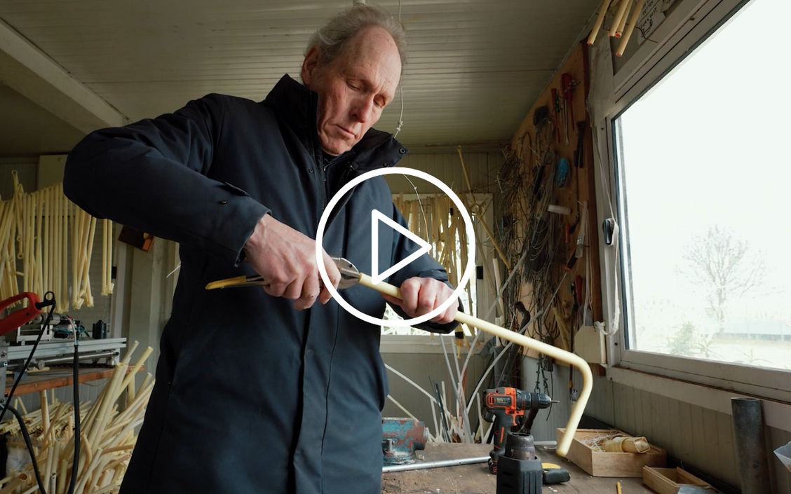 MuseumTV: De geboortegrond van Theo Jansens strandbeesten, kleur in het ...
