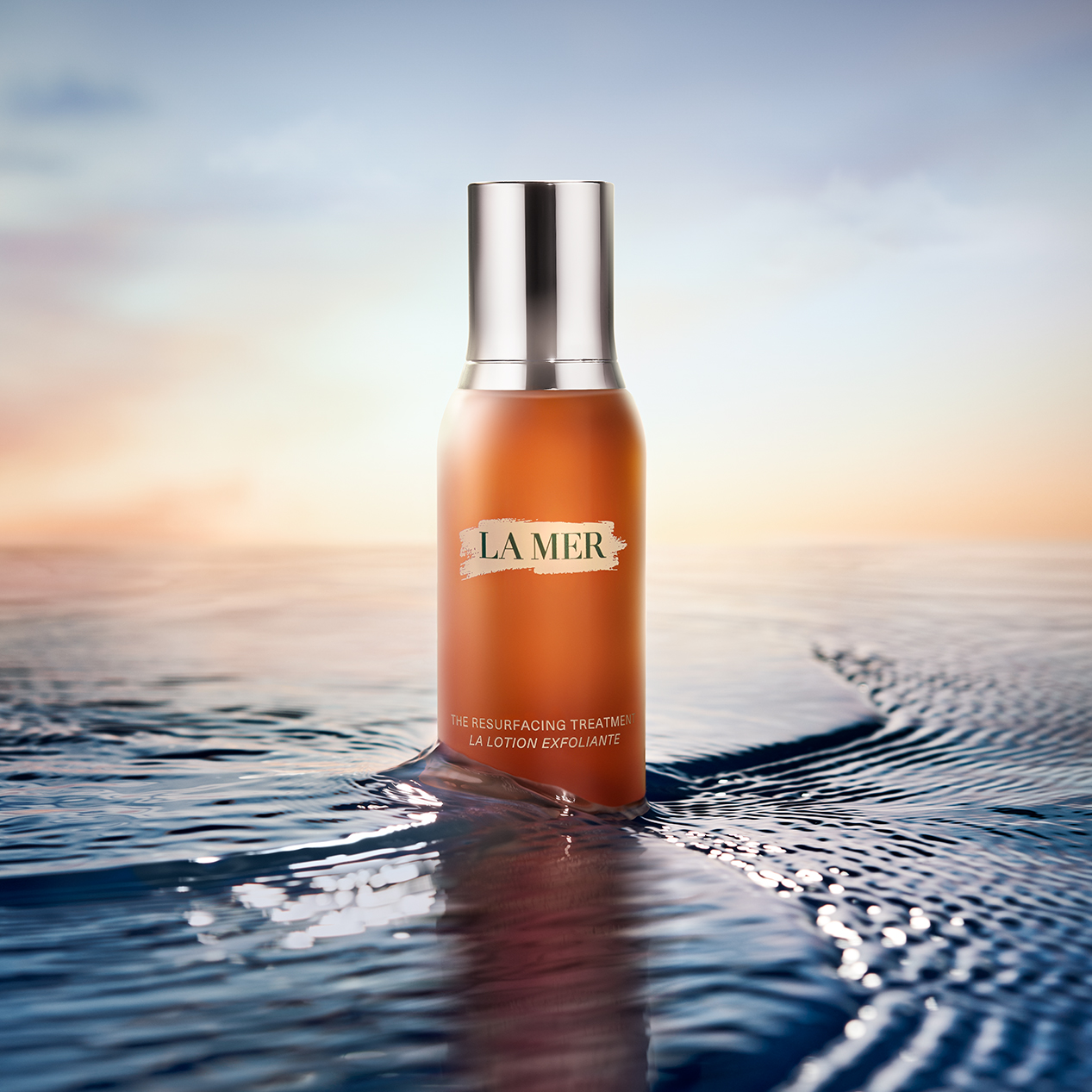 La Mer: This just in: The NEW Resurfacing Treatment | Milled