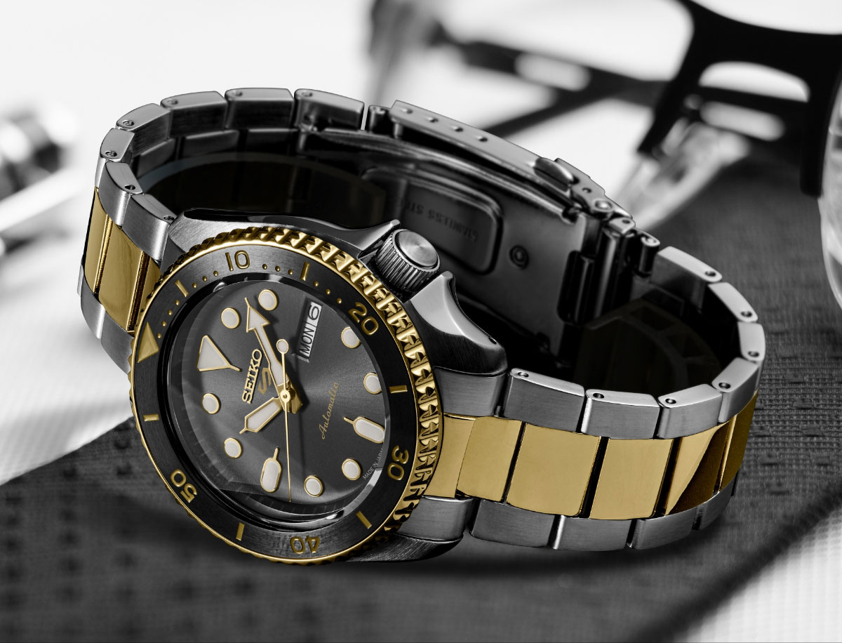 Gear Patrol: This Gold Tone Seiko 5 Sports Watch is a US Exclusive | Milled