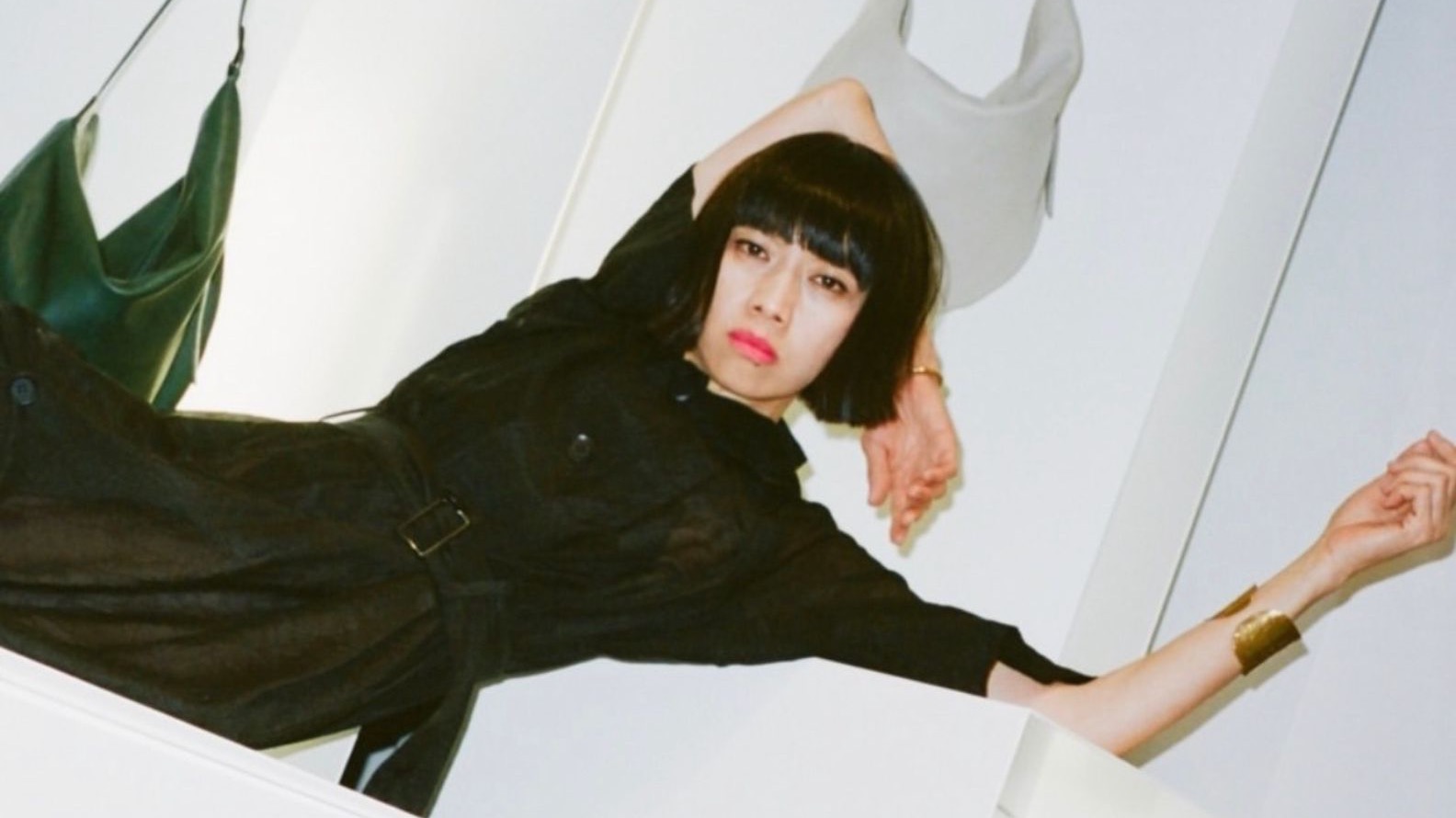 Doors: Fashion Avant Garde: Embracing the Vanguard of Innovative Design ...