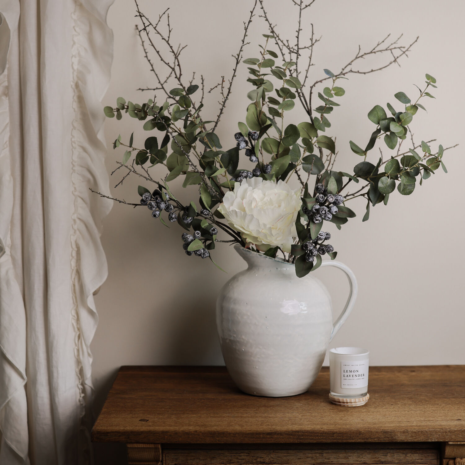 Silver Mushroom: A Closer Look Violet's Capsule | Milled