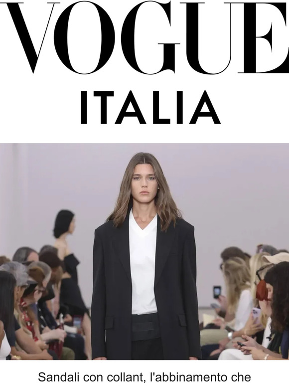 Vogue: Sandali + collant, la combo (insolita) da provare | Milled