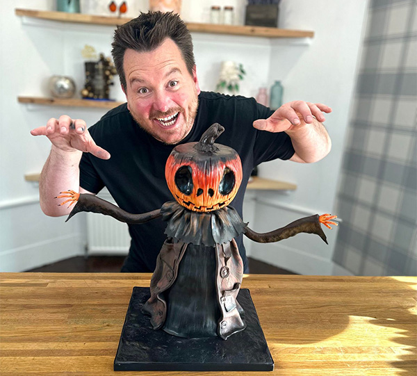 CakeFlix: 3D Octopus Horror Book cake tutorial with Goda Laivtye | Milled