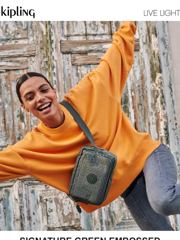 Kipling: Signature Green Embossed is hot this season! Discover our take ...