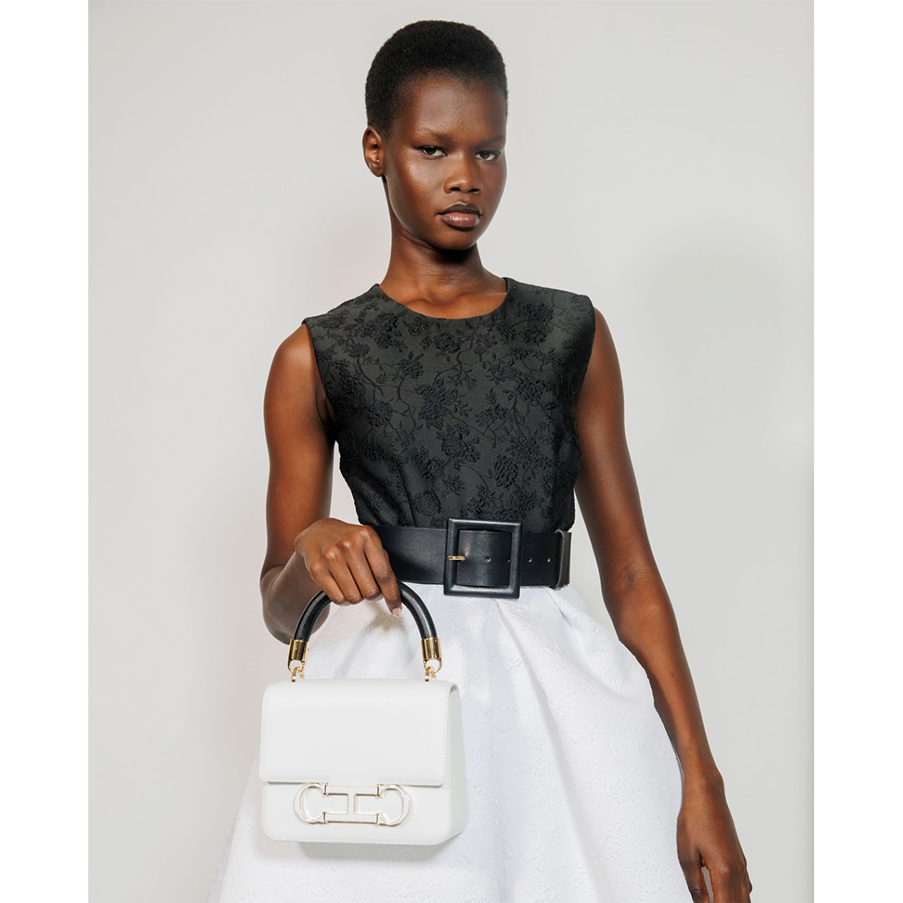Carolina Herrera: This Season’s Must-Have Handbag: the Two-Tone ...