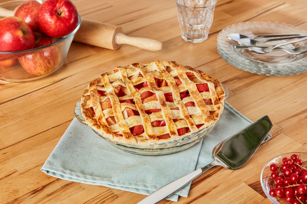Duralex: Baking Bliss: The Art of Apple Pie in our new GLASS PIE DISH ...