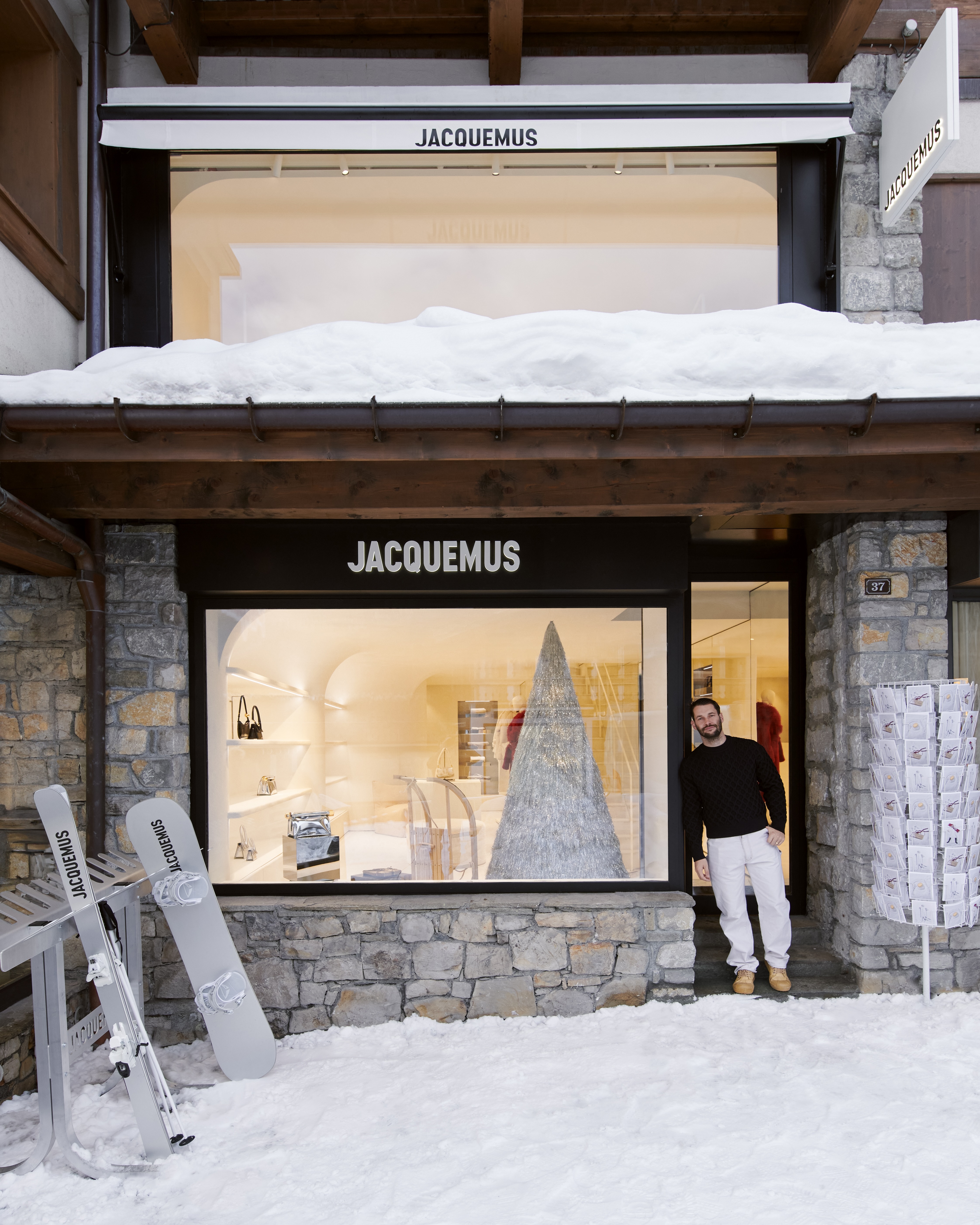 Jacquemus: BONJOUR COURCHEVEL! | Milled