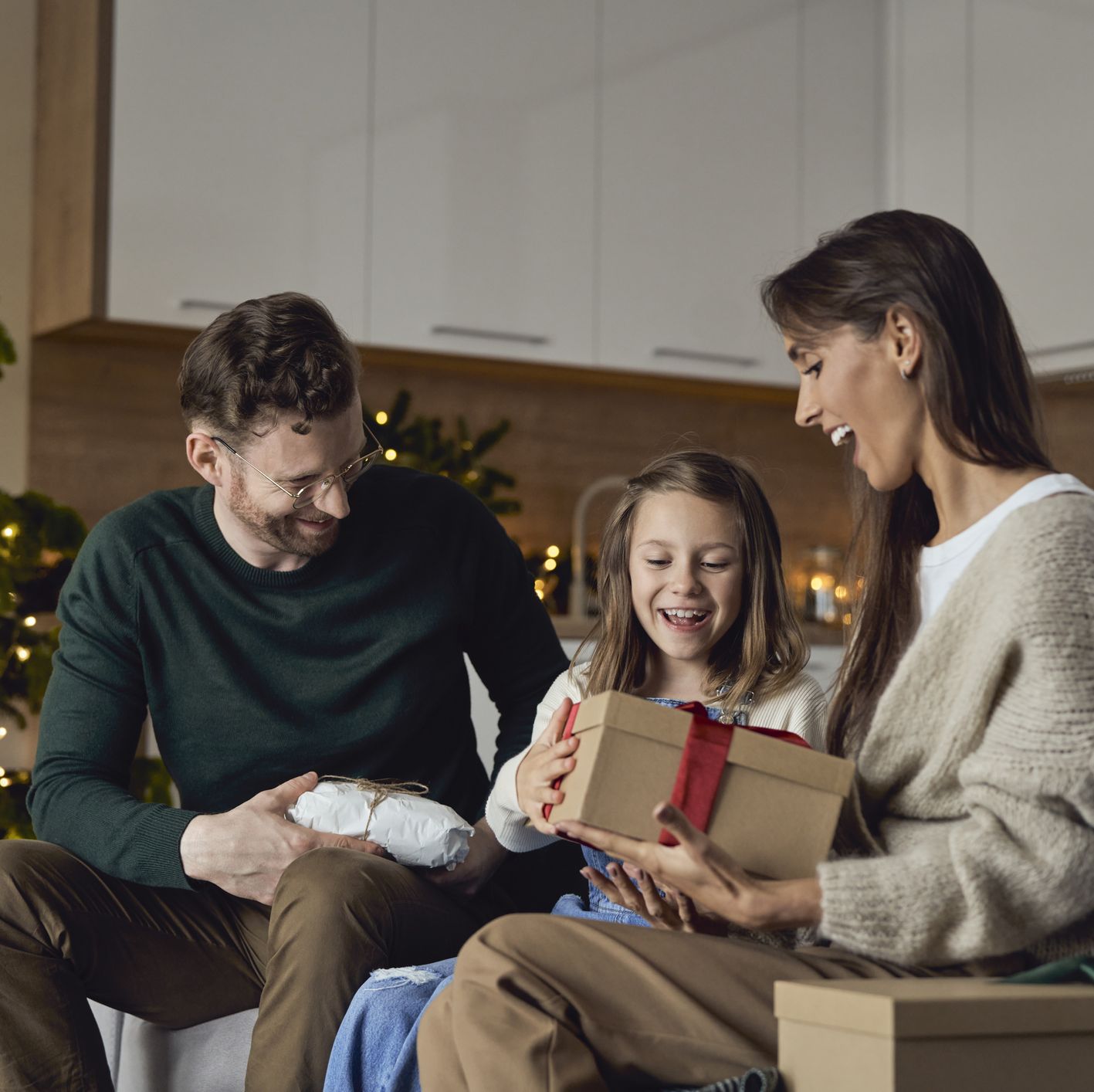 House Beautiful: The Best Gifts for the Family Who Already Has ...