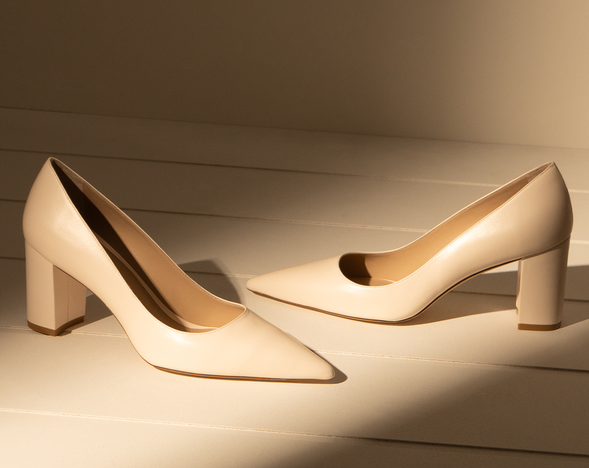 Stuart Weitzman: Our Best-Selling Block Heel's New Color Is So Ready ...