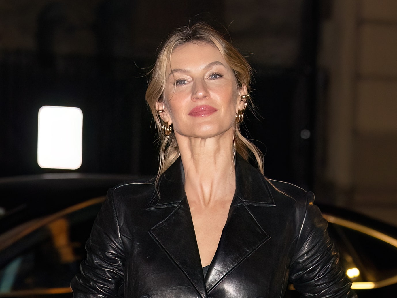 Vogue: Gisele Bündchen Goes Full Supermodel In Her Latest Look | Milled