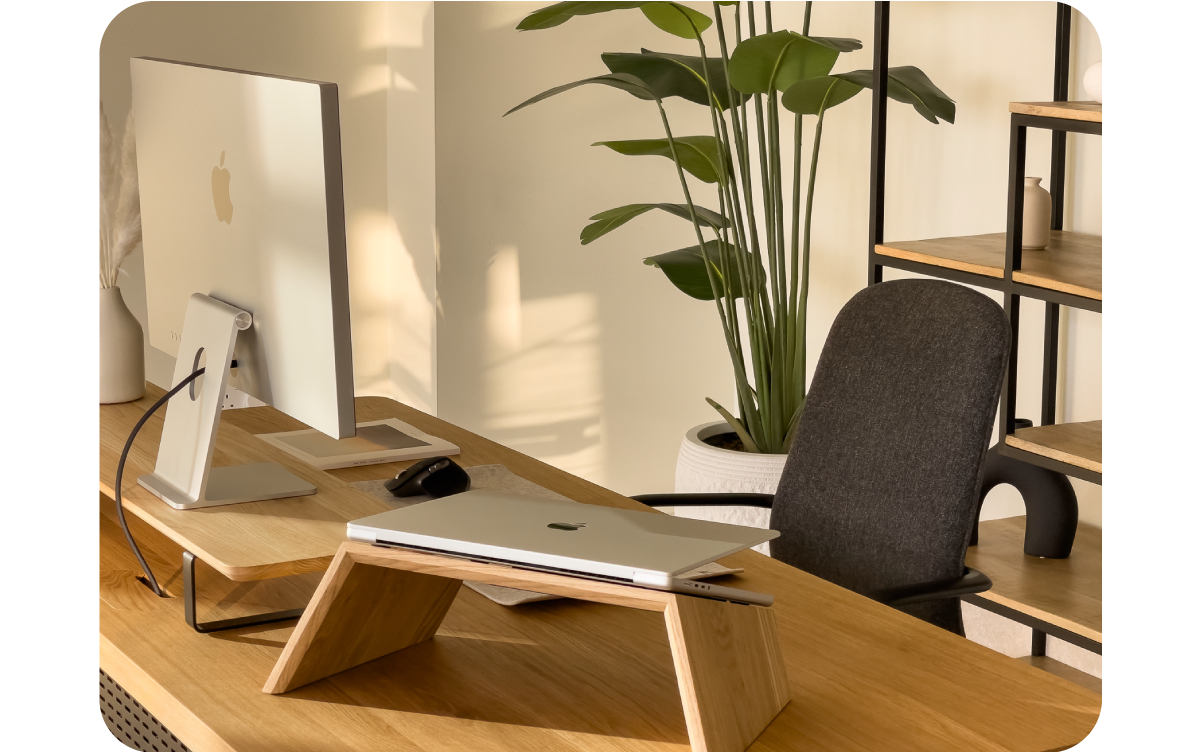Oakywood: Is our Standing Desk and Desk Shelf a luxury? 👑 | Milled