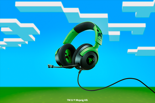 Razer: 👀This Limited-Ed Minecraft Keycap Could Be Yours | Milled