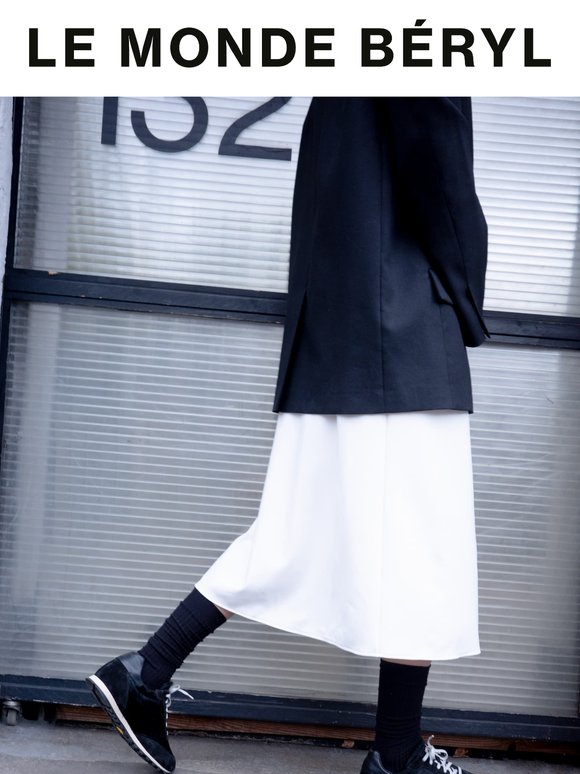 Le Monde Beryl: The Slim Runner in new finishes | Milled