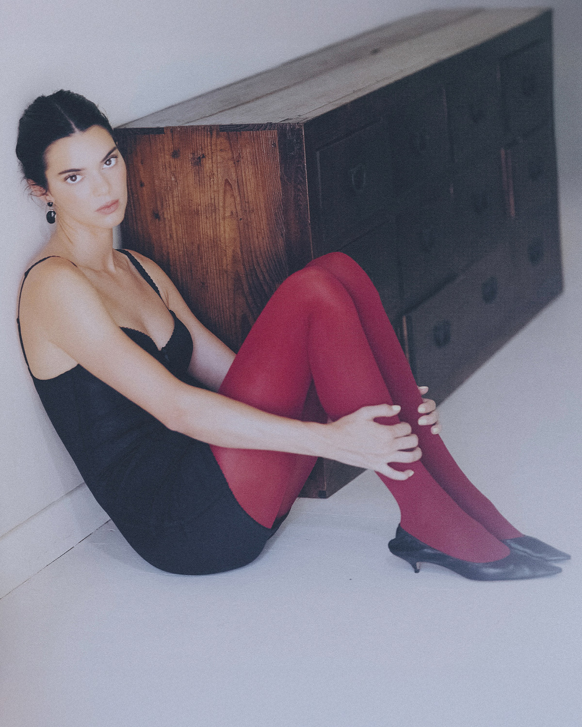 Calzedonia: Kendall Jenner Is Having a Red Moment | Milled