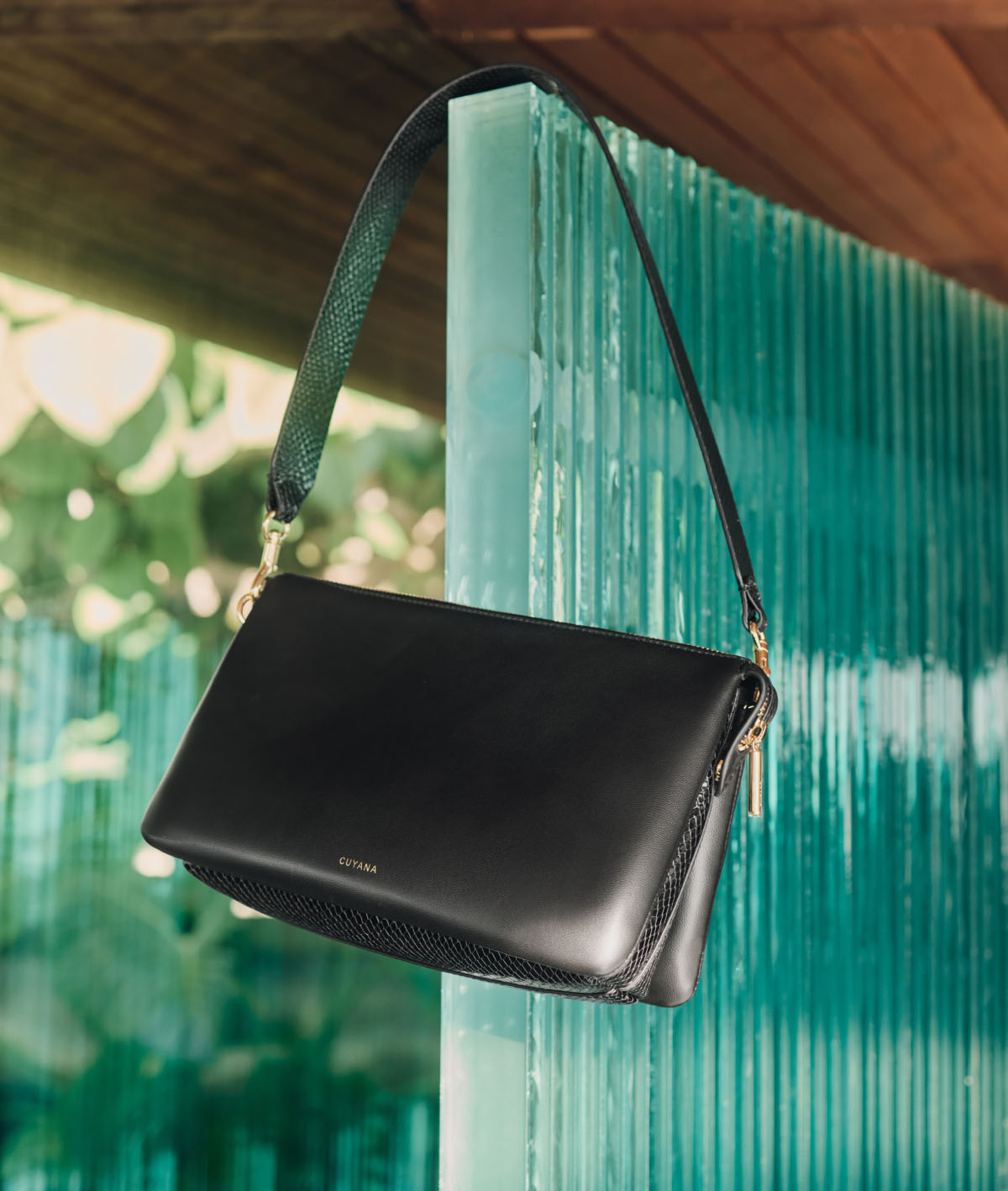 Cuyana: Introducing the Tria Clutch | Milled